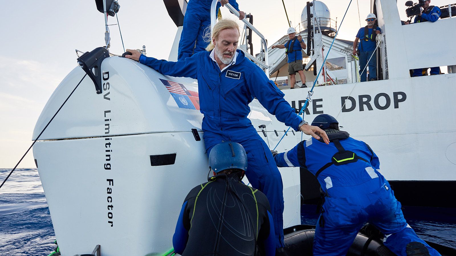 USS Johnston: World’s deepest shipwreck dive completed